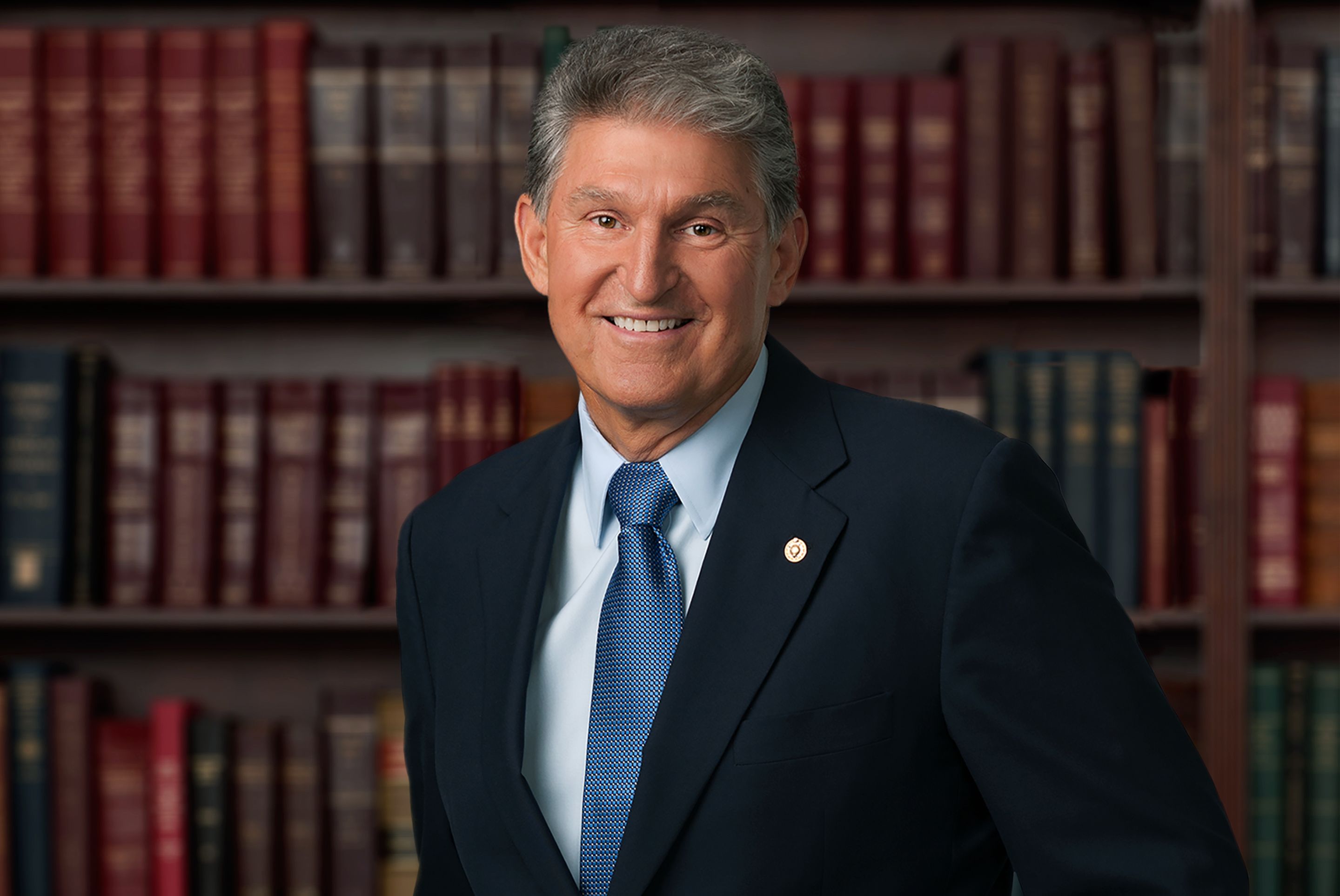 華府最有權勢的「Joe」除了Joe Biden，還有這位Joe Manchin -《世界走走》